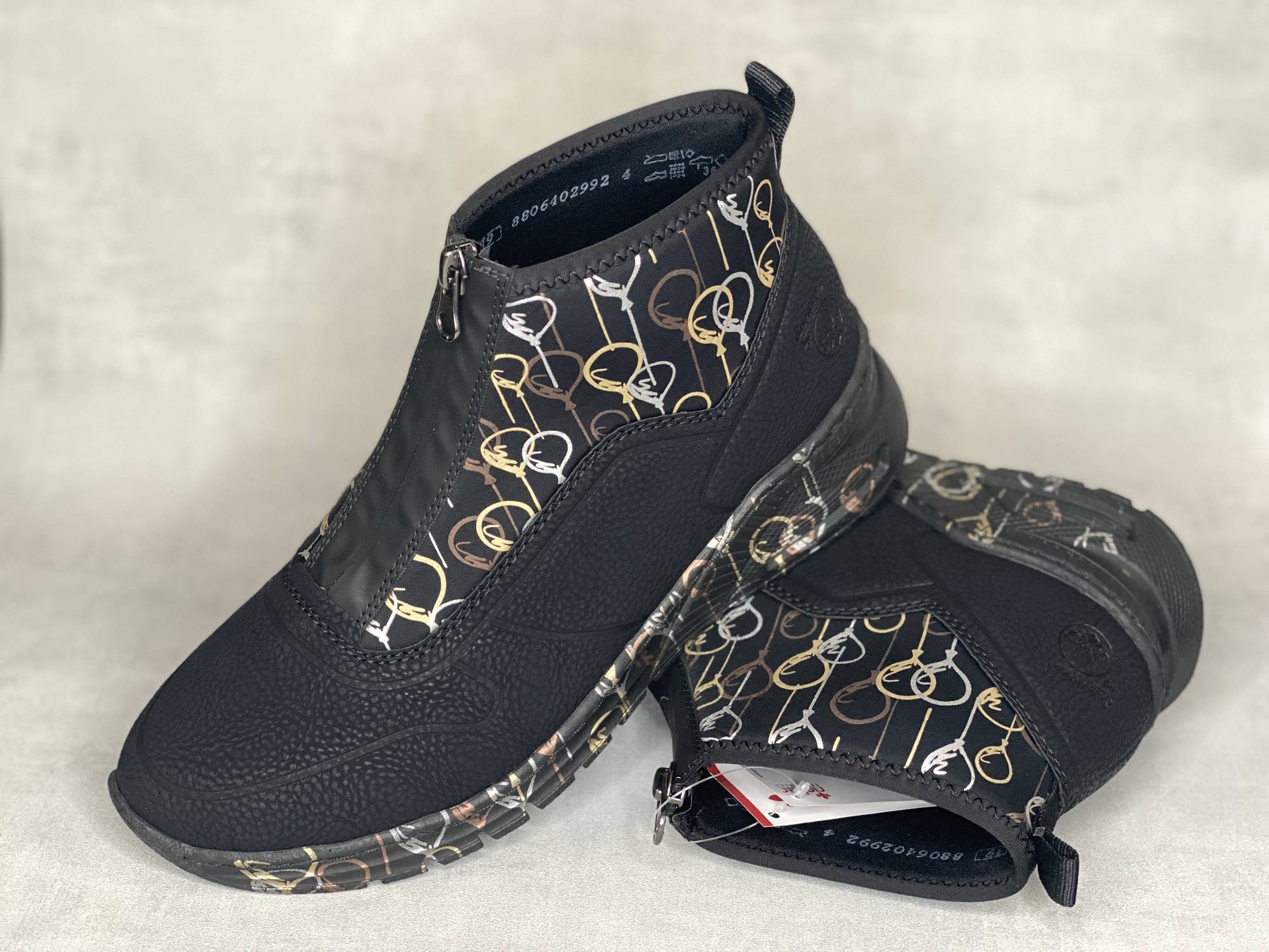 Rieker M4953-00 nilkkuri Musta kiilapohjainen ilmapallo nilkkuri ...