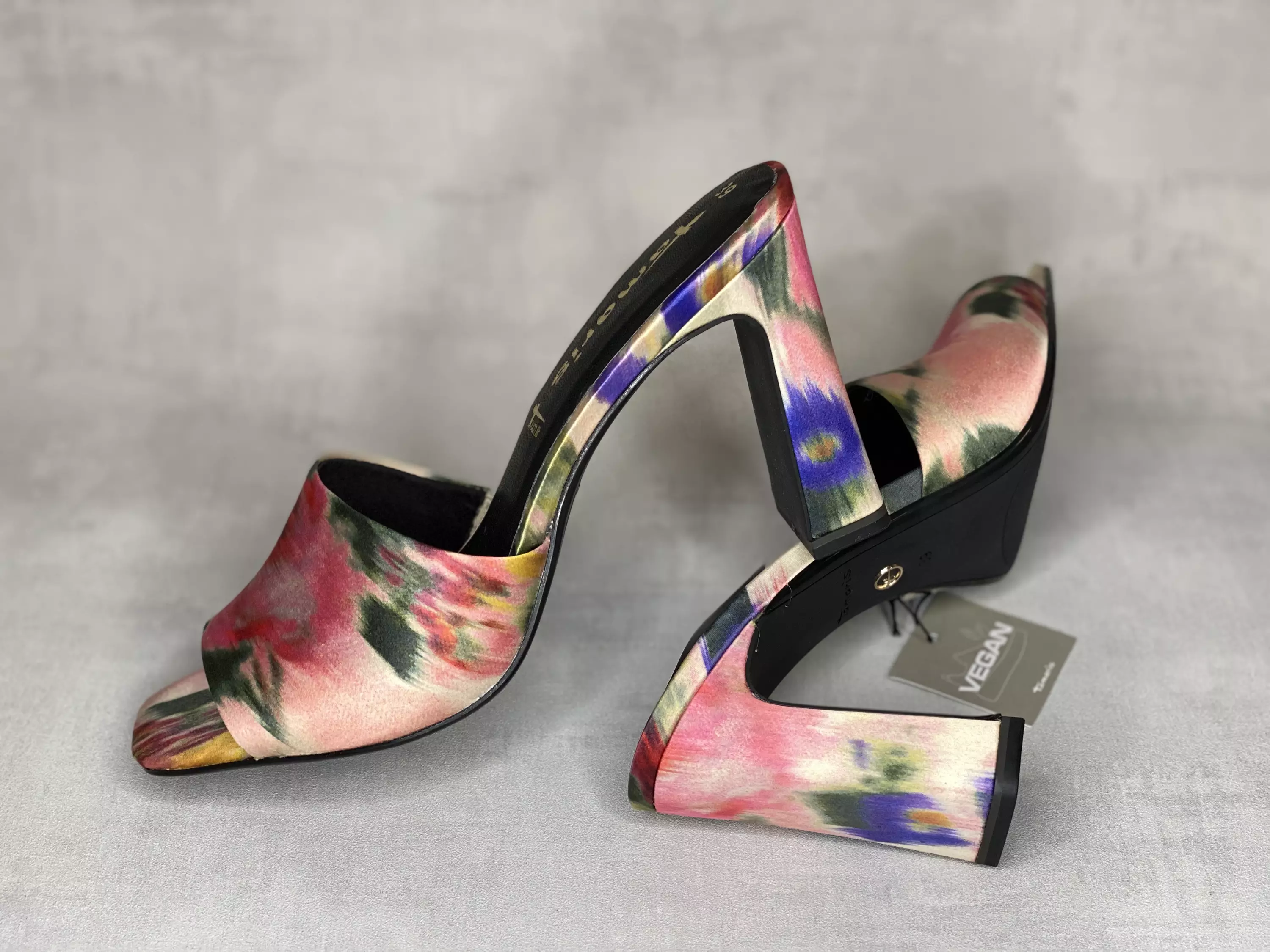 Tamaris 27262-20 098 sandaali Monivärinen korollinen sandaali ...