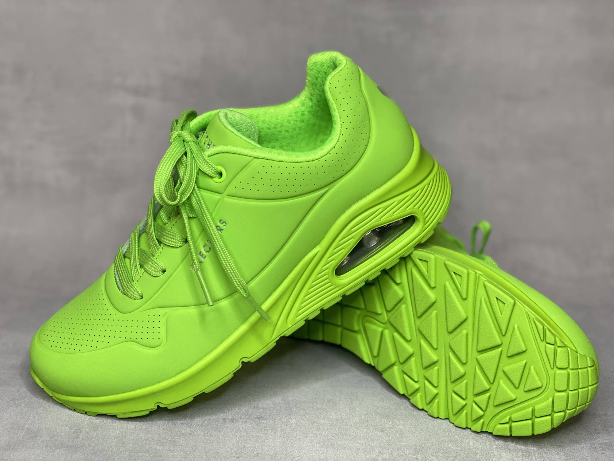 Skechers 73667LMGN Uno Night Shades Limenvihreä lenkkari - Kenkämaailma ...